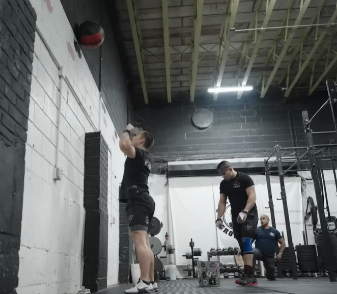"New York Minute" Workout, CrossFit Benchmark/Tribute Partner WOD | WODwell