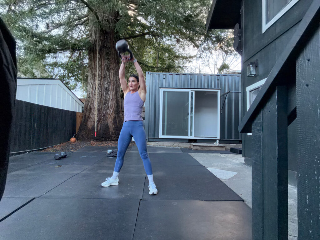 "Helen" Workout, CrossFit Benchmark WOD | WODwell